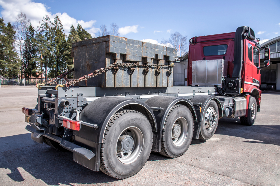 Finland introduces Europe’s first hybrid power system for heavy duty trucks