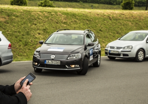 Bosch unveils smartphone enabled self-parking system